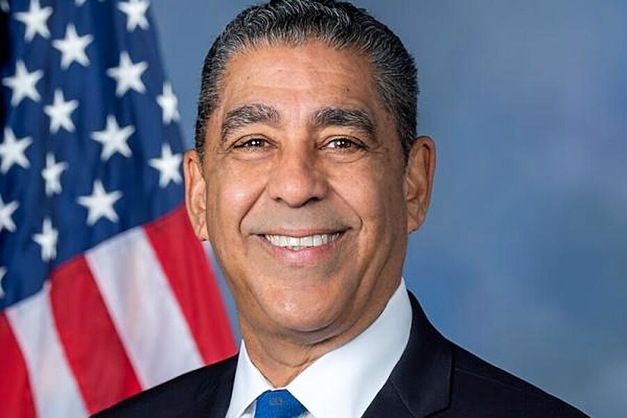 Espaillat, Ocasio-Cortez, Meng Push Bill To Grant Citizenship Pathway ...