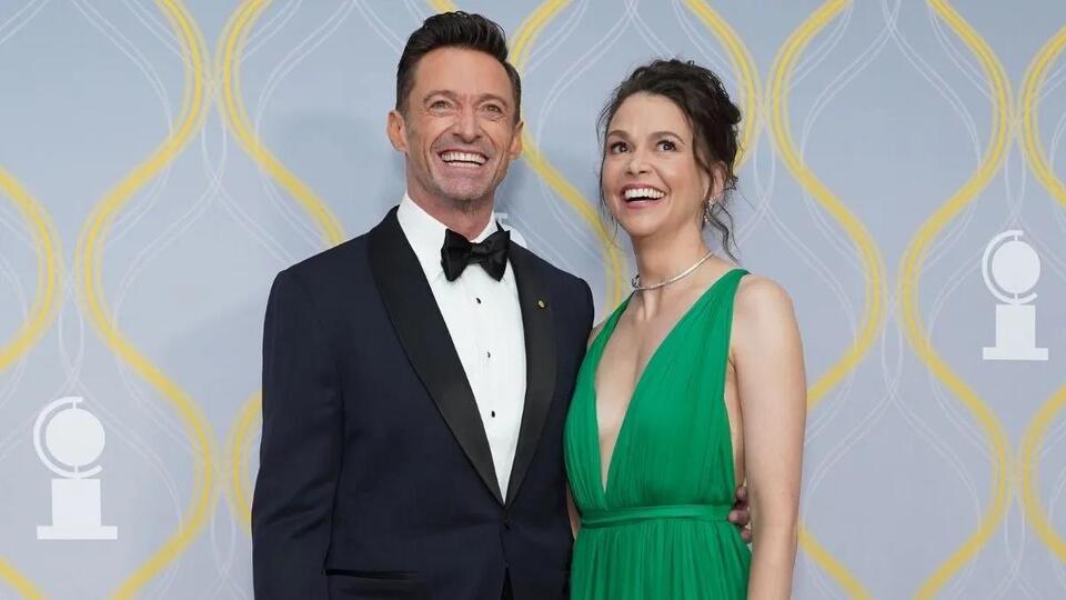Hugh Jackman Did This to Persuade Sutton Foster to Date Him — Source - NewsBreak