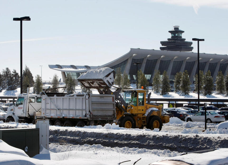Trump says he’s rebuilding Dulles airport, calling it ‘terrible’ and ...