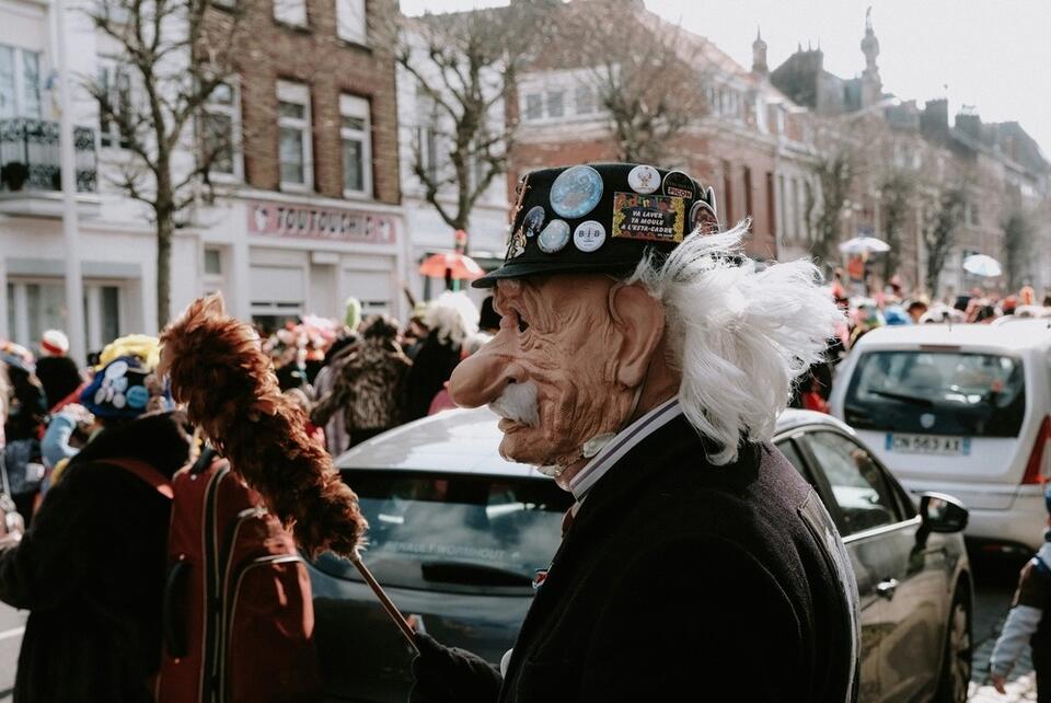 Quirky Small-Town Traditions Across the US - NewsBreak