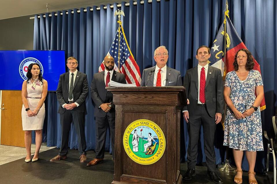 North Carolina DMV audit recommends reforms to reverse customer wait ...