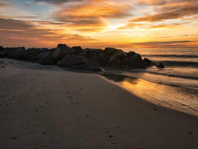 List of Norfolk, Hampton beaches under swim advisories