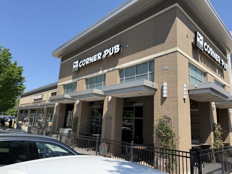 Corner Pub in Brentwood Closes - NewsBreak