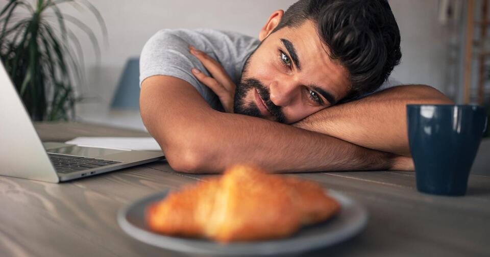 10 morning habits of lower-middle class people who never move forward ...