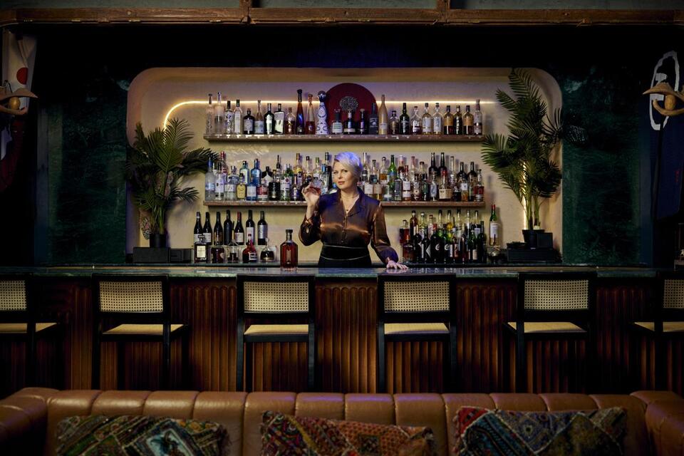 Kentucky’s First Female Master Distiller Marianne Eaves Breaks All of ...