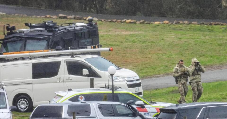 Police in Australia seize guns from dozens of owners who hold views ...