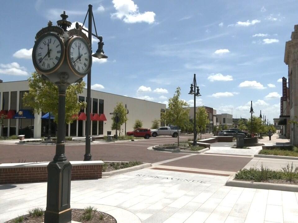 Denison's budget looks ahead to rapid growth