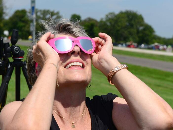 Planning To Watch The Eclipse? Consider These Two Colors For Your Outfit