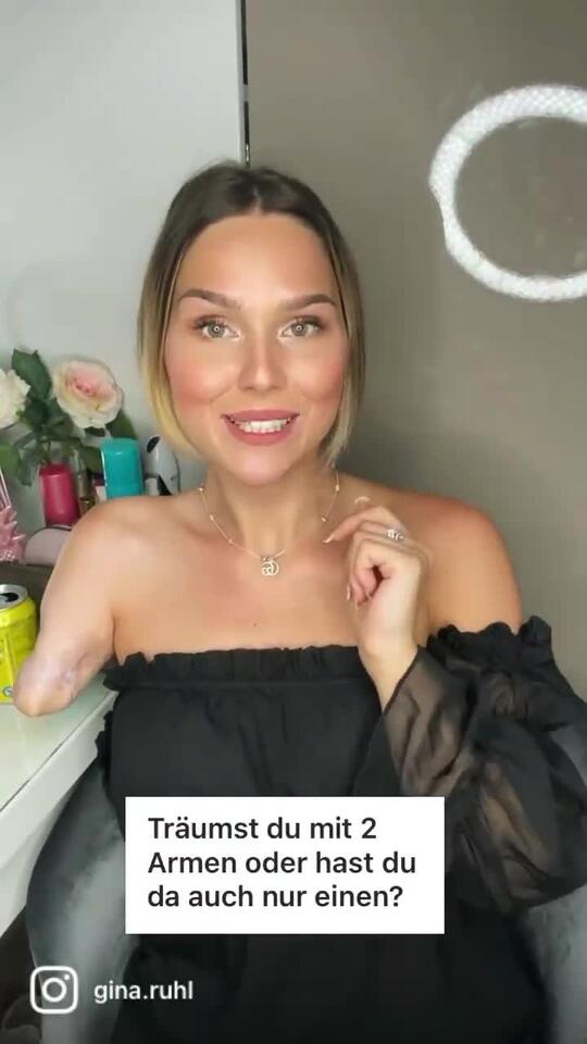 Instagram Gina.ruhl 🦾🤍 #amputeegirl #amputeegirl #prosthetic #fyp ...