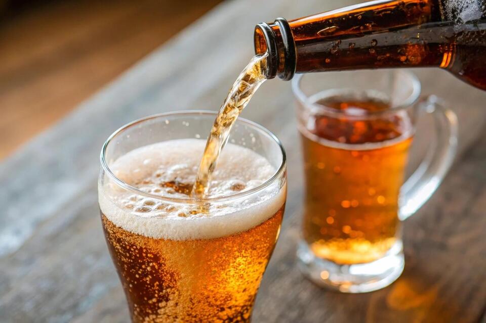Alton bar owners called before liquor commissioner - NewsBreak