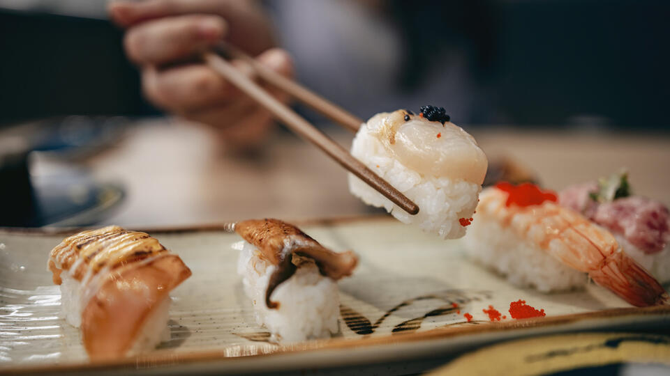The Hands Down Best Sushi Restaurant In Every US State - NewsBreak