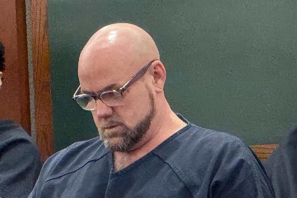 Las Vegas valley convicted murderer on parole sentenced for cold case ...