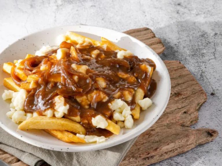 Canadian Poutine Is a Cheesy, Gravy-Soaked Comfort Food Delight — Ready ...