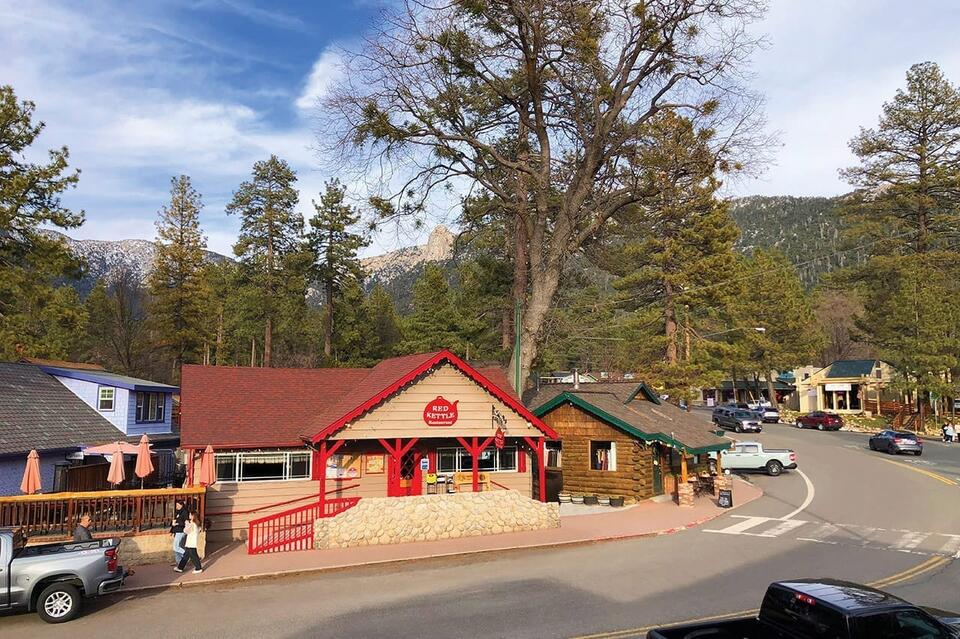 A Brief History of the Red Kettle, a Classic Diner in Idyllwild - NewsBreak