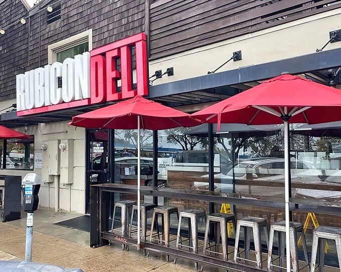 The Chocolate Chip Cookies At This Deli In California Are So Good, They ...