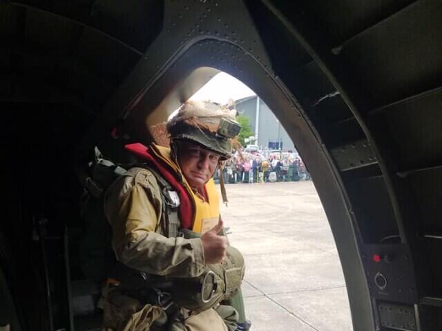 Parachutists heading to France to commemorate 80th anniversary of D-Day ...
