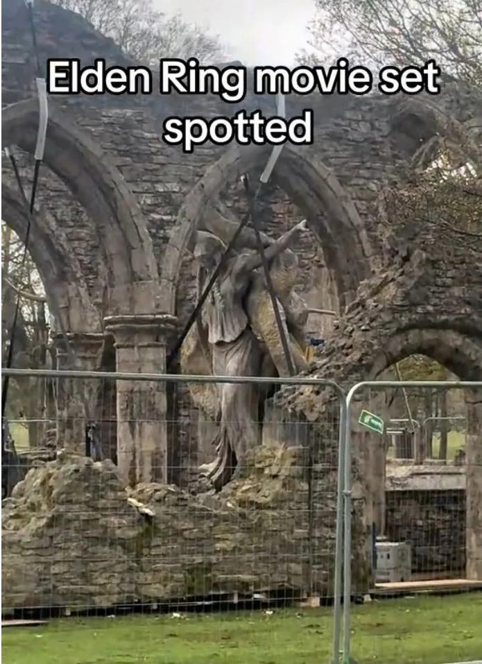 First Look at Elden Ring Movie Surfaces Through Leaked Set Footage ...