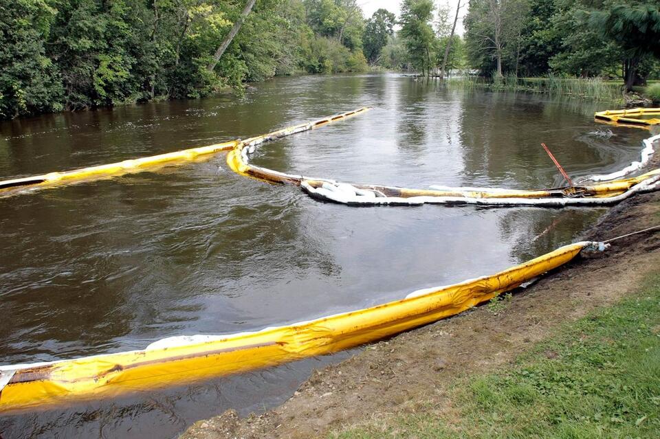 Michigan Oil Spill Far Larger Than First Reported - NewsBreak