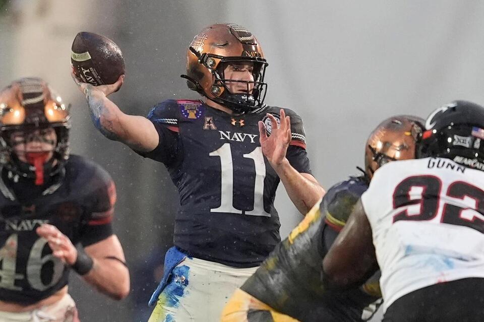 Blake Horvath leads No. 22 Navy to 35-13 victory over short-handed ...