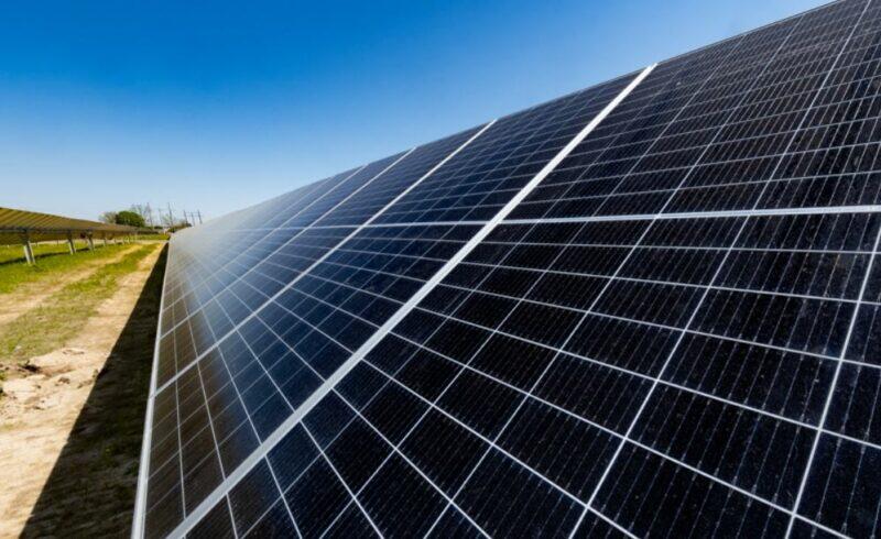 WEC Energy Group to secure 90 percent ownership of 300 MW Texas solar ...