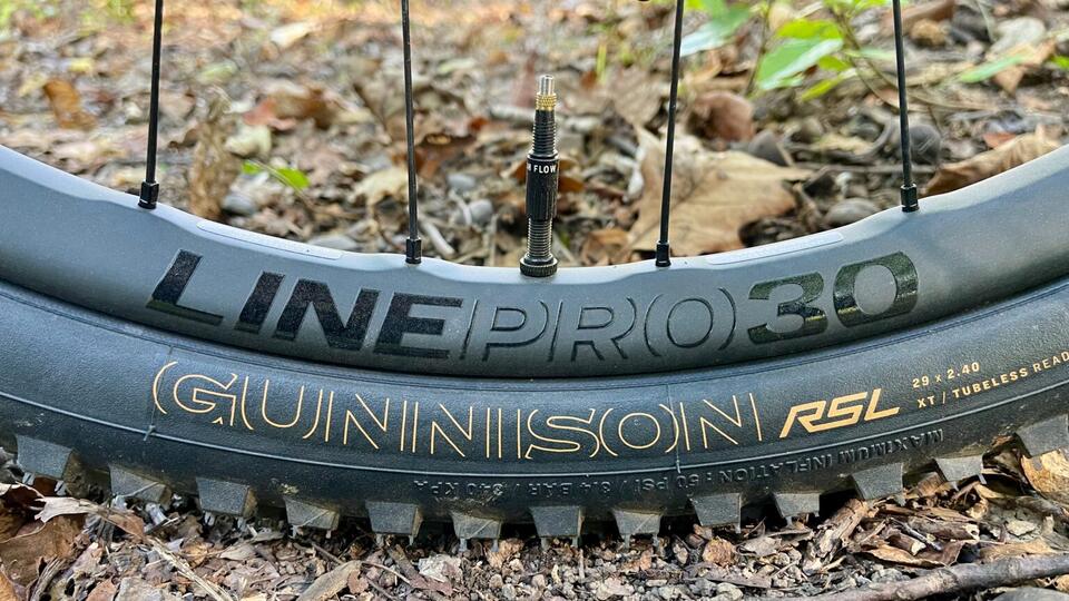 First Ride Review: Bontrager’s New Line Pro 30 & Line Comp 30 Wheels ...