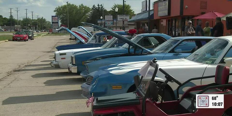 Dozens of hot rods line parking lot for Ritchie’s Smokin’ BBQ car show ...