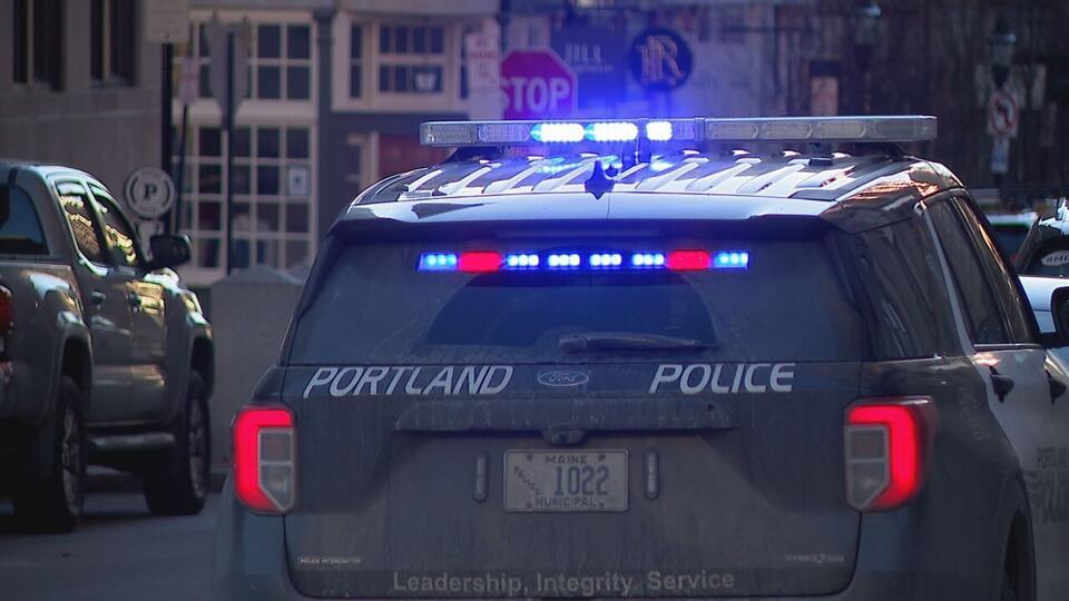 Portland pedestrian dies after being hit by car - NewsBreak
