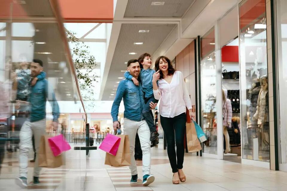 Illinois Is Home To One Of The Best Outlet Malls In The U.S. - NewsBreak