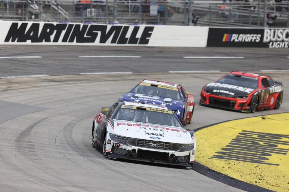 NASCAR Schedule This Week: Martinsville Qualifying, Race Times and ...