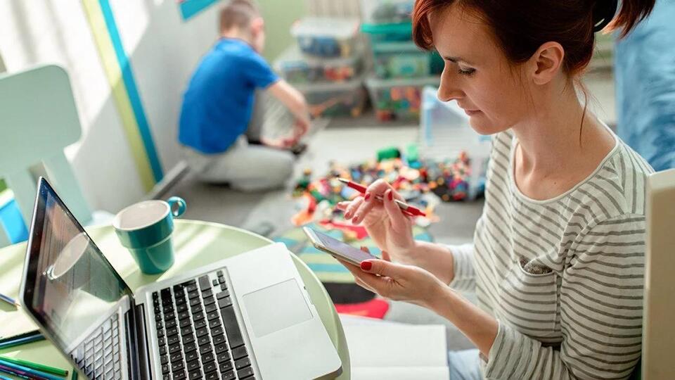 Functional freeze explained: Why you’re exhausted, disconnected, and ...