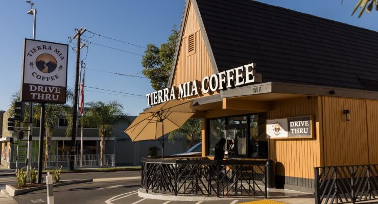 Tierra Mia Coffee Opens on North Lake Avenue, Expanding Pasadena’s ...