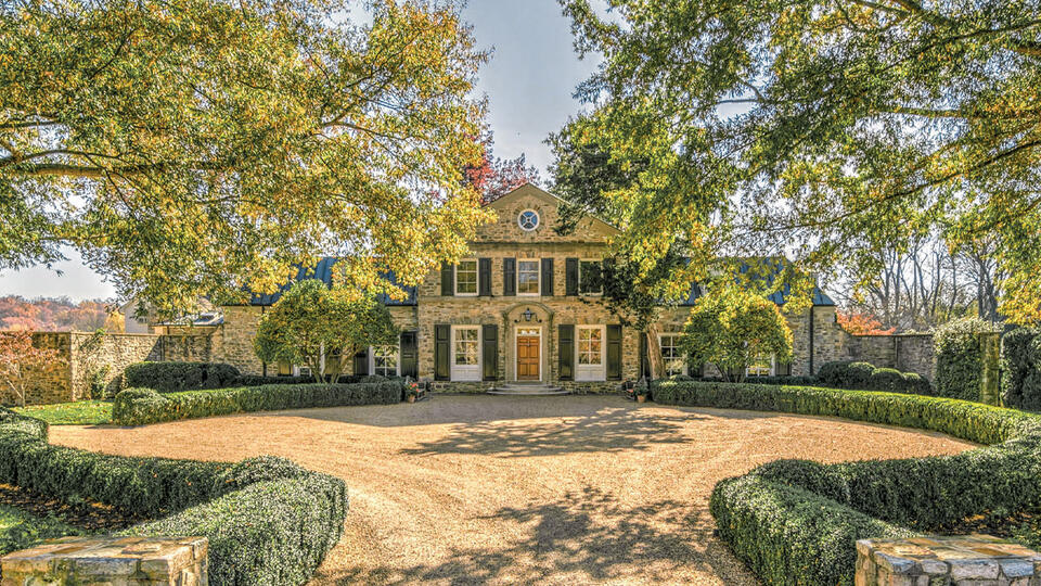 A 435-Acre Equestrian Estate in Virginia’s Scenic Hunt Country Region ...