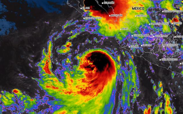 Kay strengthens to hurricane status in path toward Mexico, southwestern ...