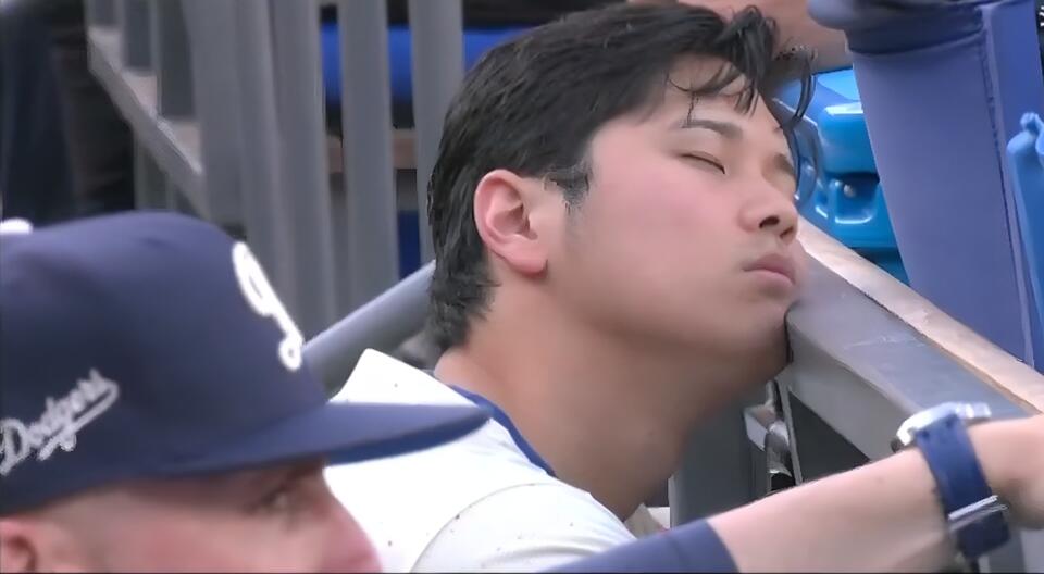 VIDEO: Shohei Ohtani Caught Sleeping In The Dugout During Dodgers ...