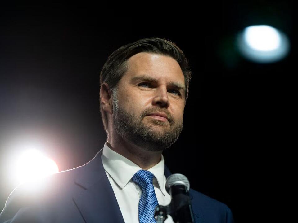 2024 Election live updates: Harris narrows VP picks to two and will ...