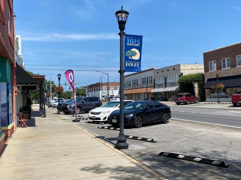 Foley moves forward with plans to create entertainment district in ... Foley moves forward with plans to create entertainment district in ...