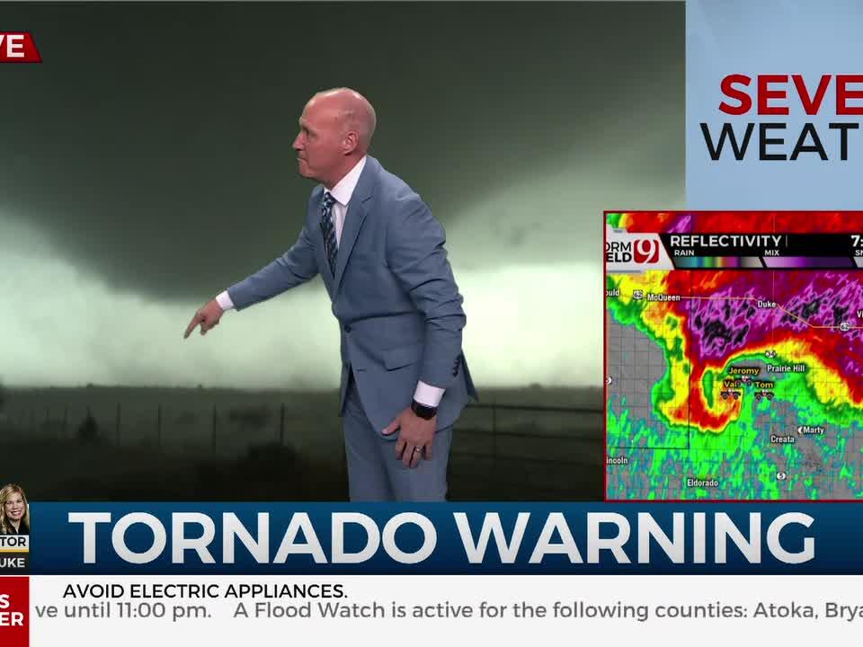'It Looks Like Medusa': Multi-Vortex Tornado Causes Damage In Southwest ...