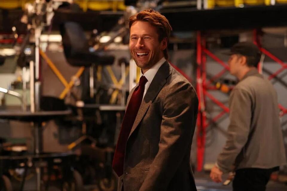 For Glen Powell, hosting 'Saturday Night Live' is 'the peak of the ...