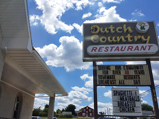 People Drive From All Over Pennsylvania To Eat At This Legendary Dutch ...