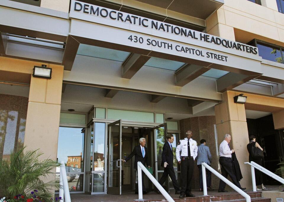 UPDATE: DNC HQ Bomb Threat Deemed Not Credible After Sweep of Building ...