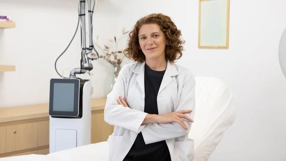 12 Dermatologist Skin Secrets for Women Over 50—Including the Cancer ...