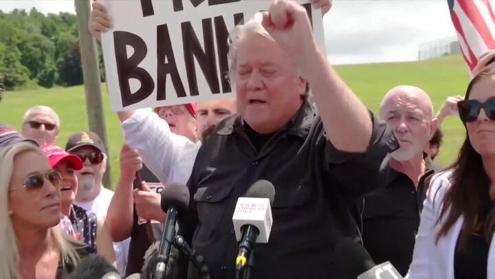 Marjorie Taylor Greene rages outside Bannon’s prison - but is ...