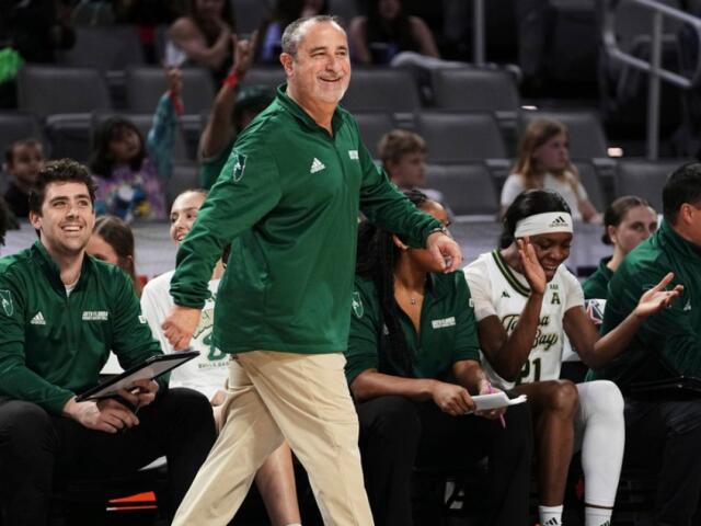 USF women's basketball coach Jose Fernandez set to become WNBA coach ...