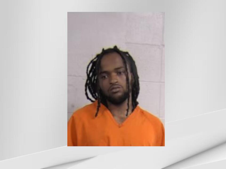$100,000 bond set for man accused of kidnapping child, carjacking on ...