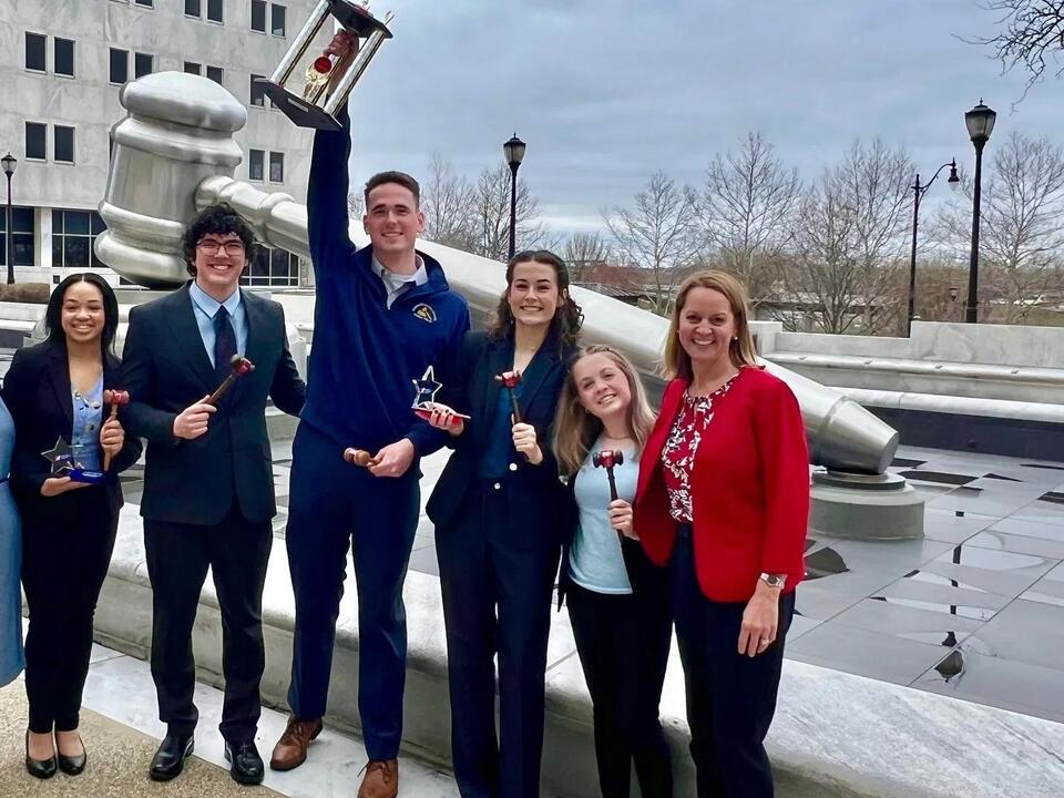 Springfield High School Mock Trial Team wins State Championship