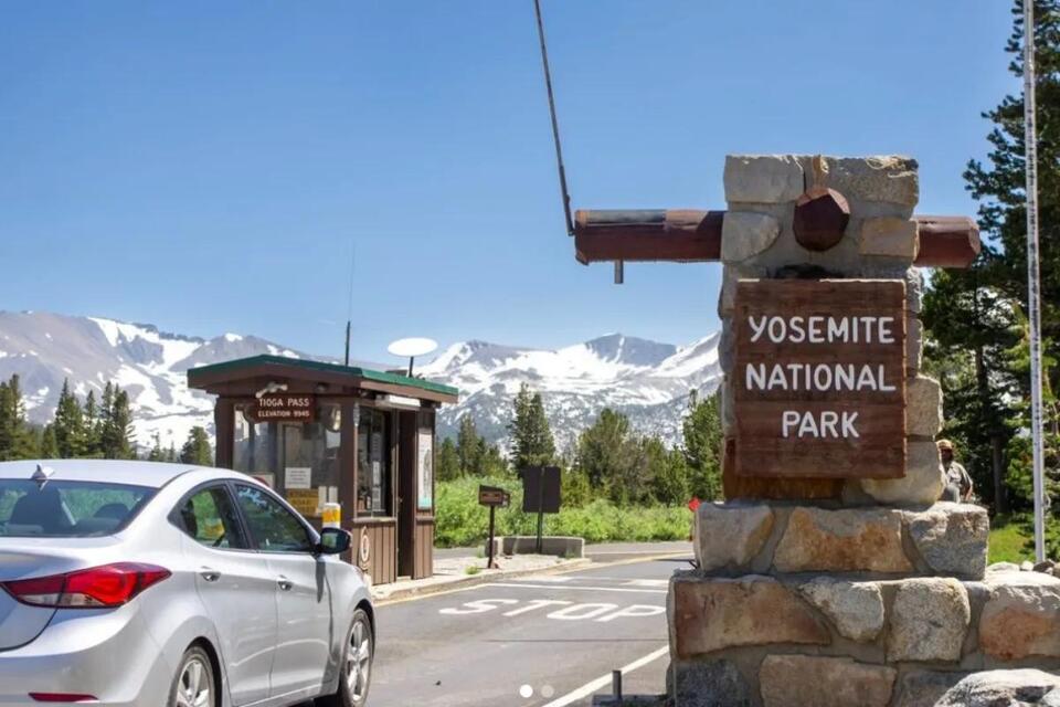 20-Year-Old Dies in Front of Dad After Falling Off Half Dome in ...