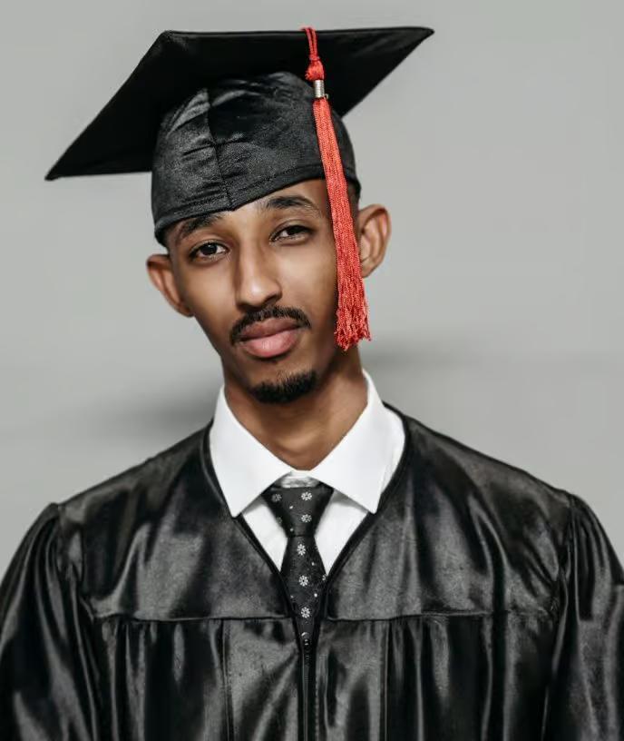 Too Much or Too Cheap? The Truth About 2026 Grad Cash Gifts - NewsBreak