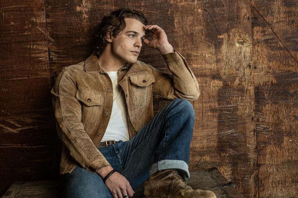 Who Is Max McNown? Rising Star’s Winning Hearts With His Honest Lyrics ...