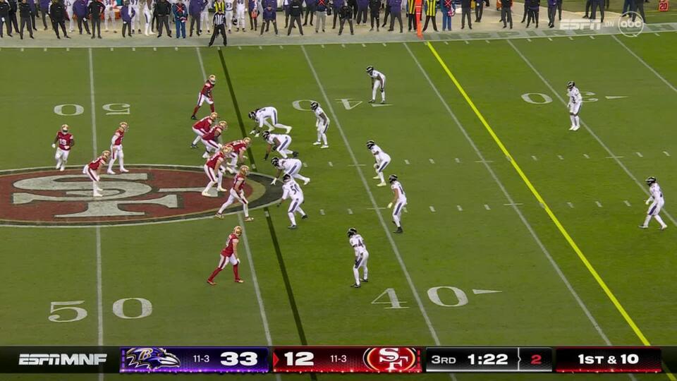 Deebo Samuel absorbs big hit to make 6-yard gain