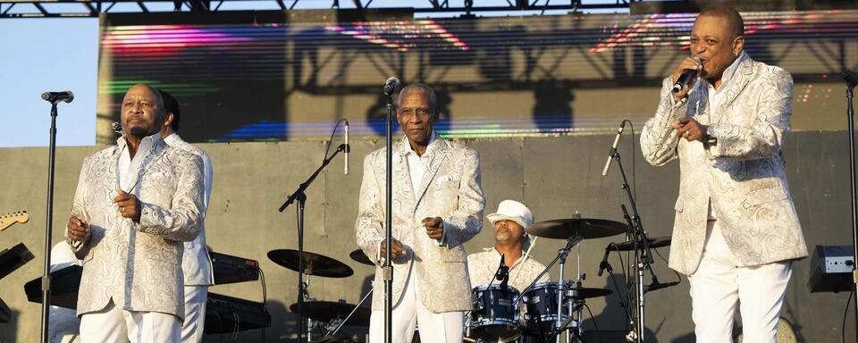 Philly Soul Legends The Stylistics Releasing New Album Featuring Shania ...